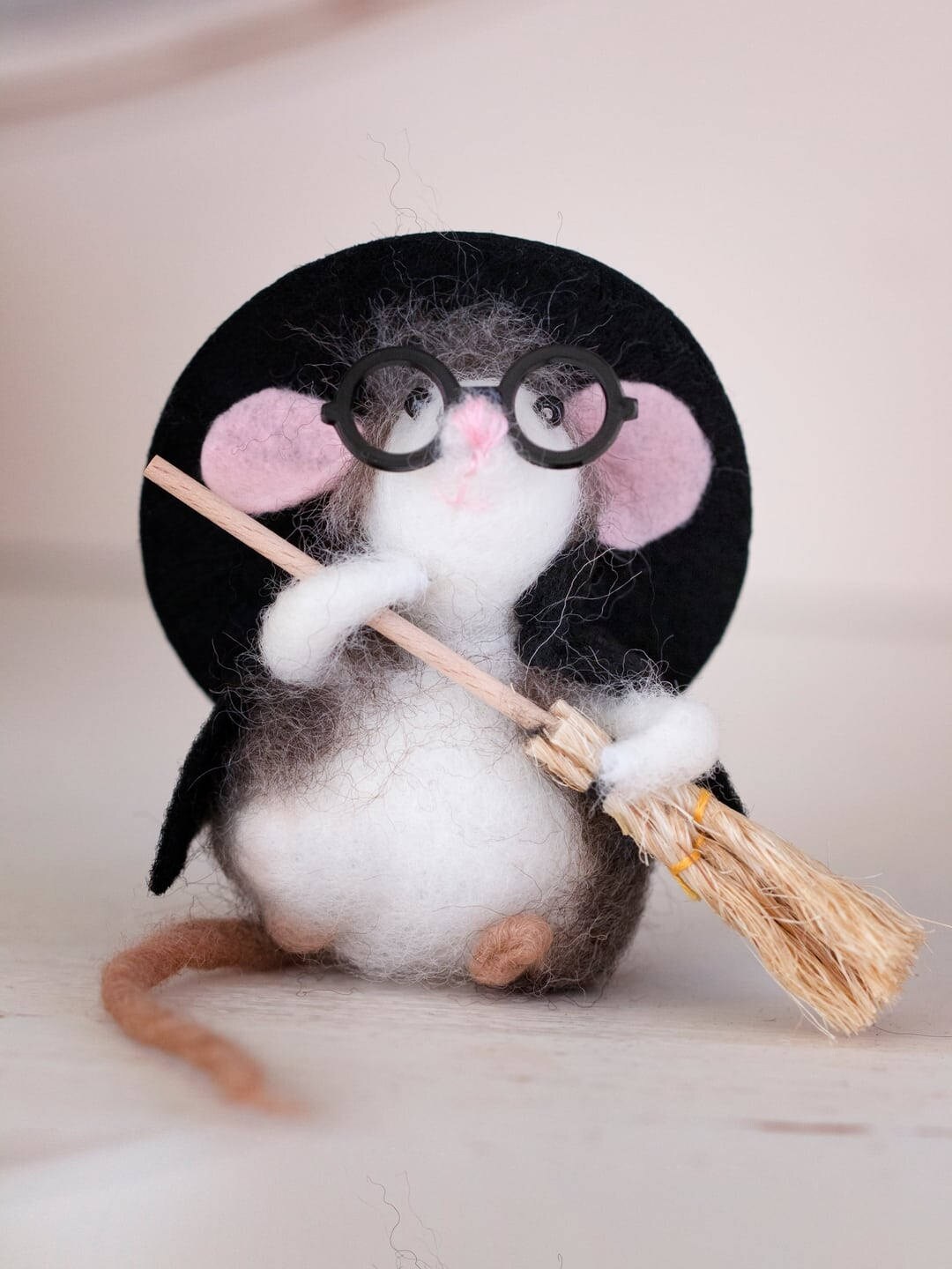 Harry Potter Mouse, Collectors Item, Gift. Miniature Mouse - Etsy