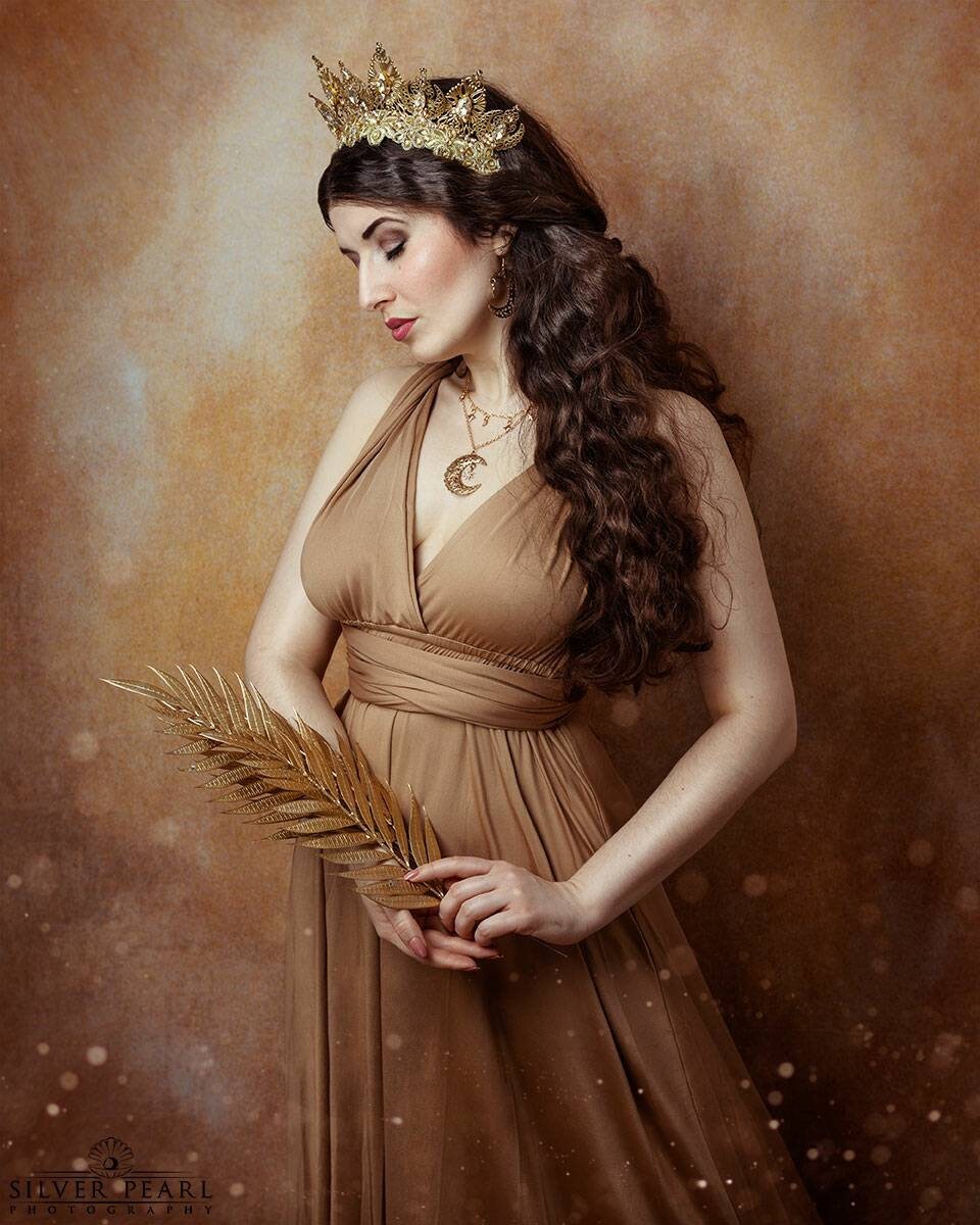 Gold Goddess headpiece. Gold Queen crown. Gold filigree metal | Etsy