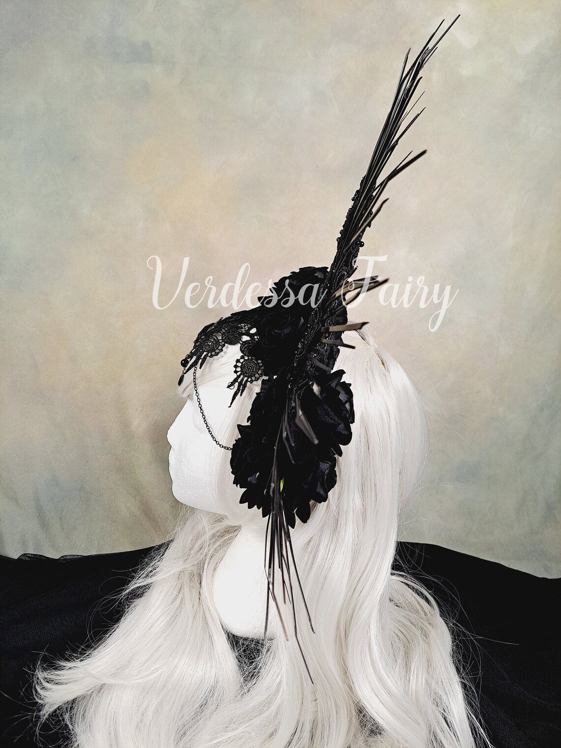 Gothic spiked halo crown with lace. Black rose elevated halo | Etsy