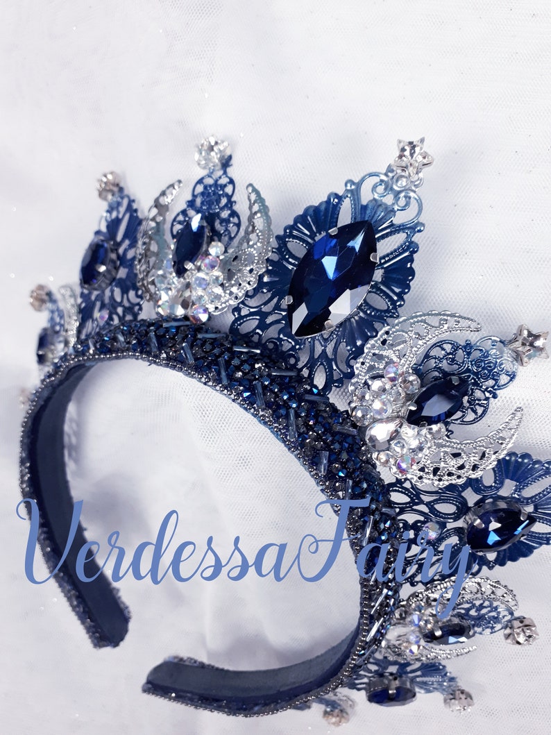 Moon Goddess Crown. Stars and Moon Tiara. Gothic Blue and - Etsy