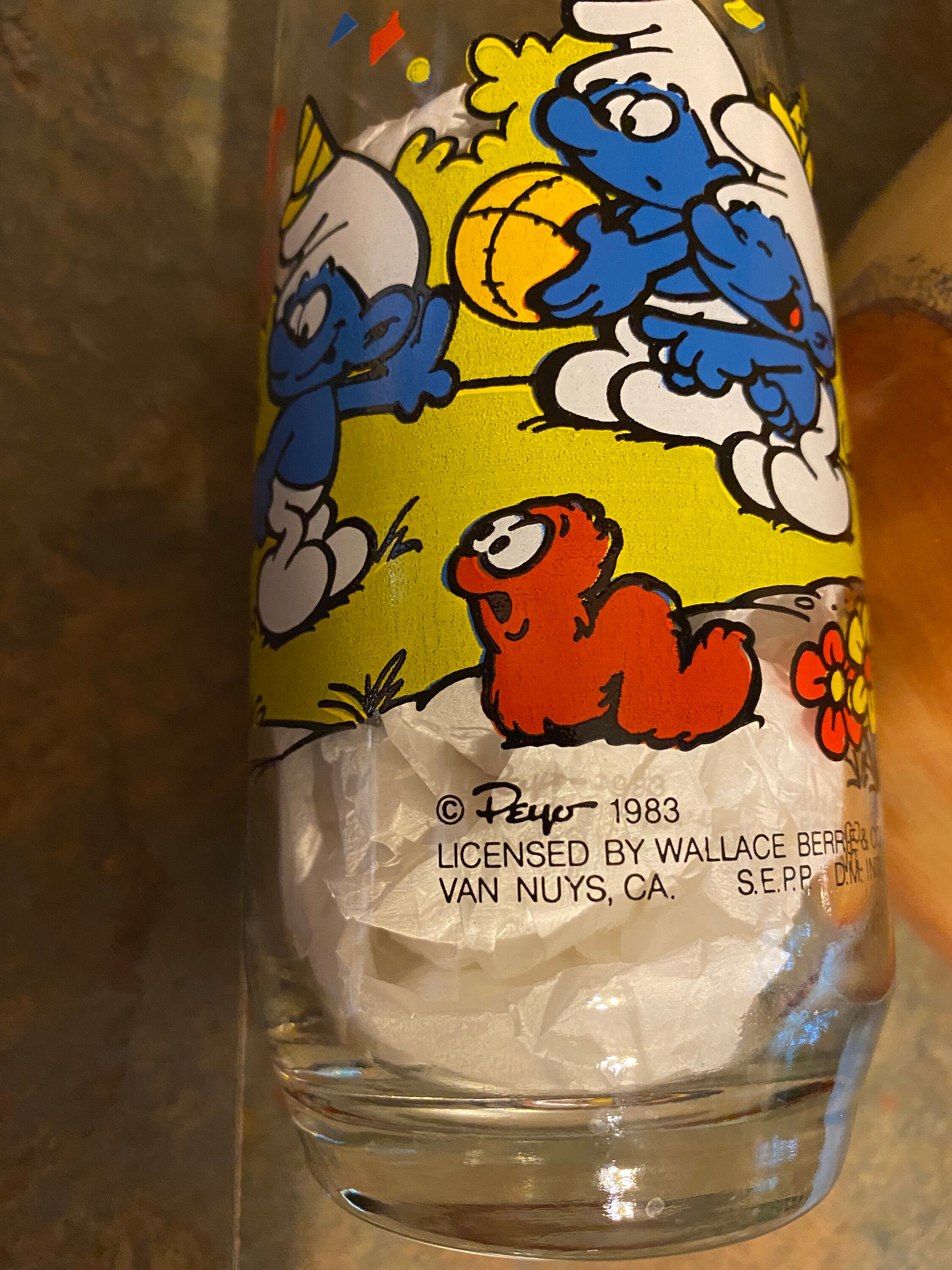 Art & Collectibles Clumsy Smurf Drinking Glass 1982 Peyo Lic by Wallace ...