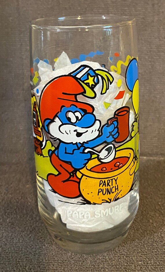 Art & Collectibles Clumsy Smurf Drinking Glass 1982 Peyo Lic by Wallace ...
