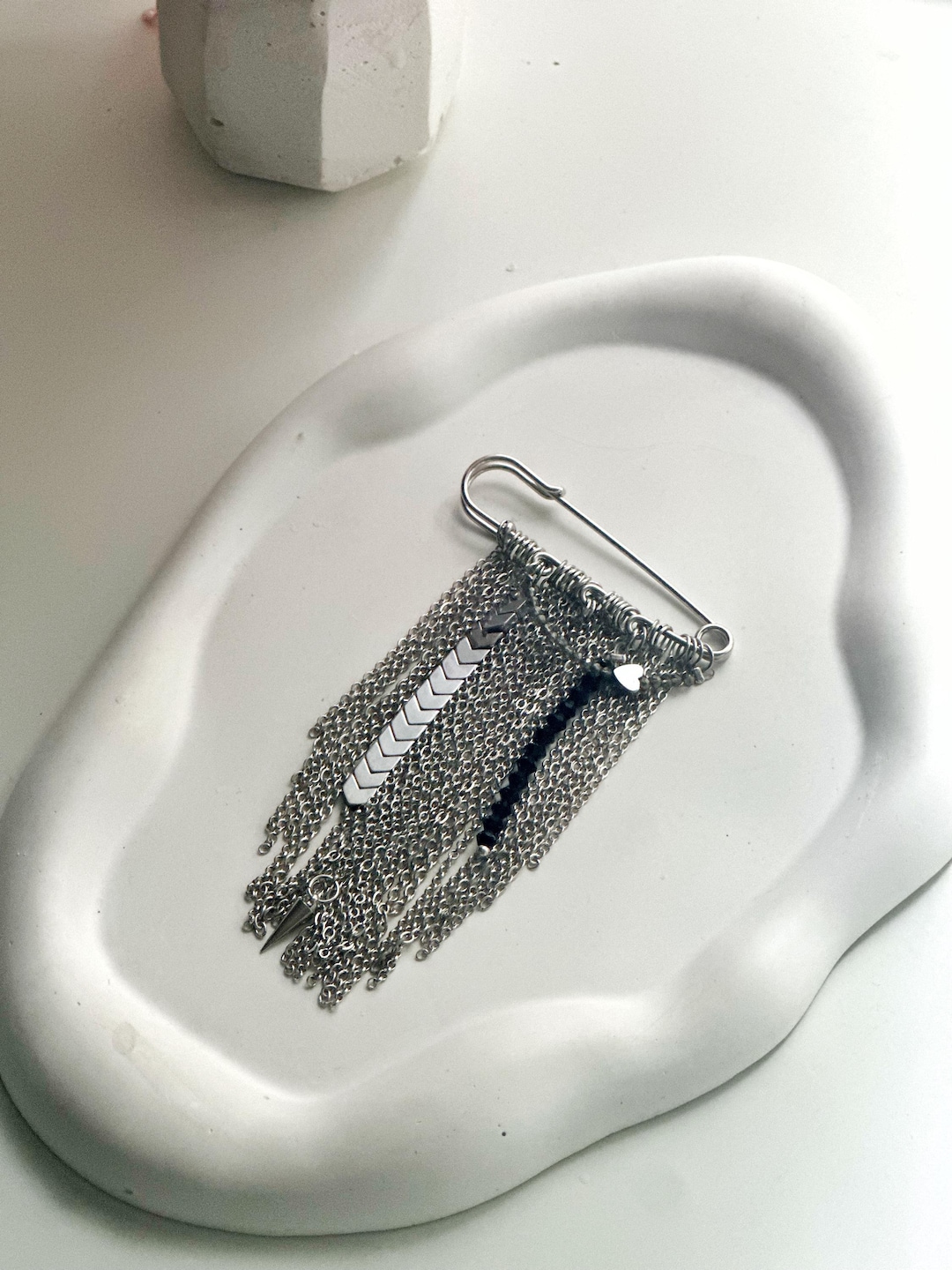 Stylish Chain Safety Pin – Clothing Accessory, Brooch With Charms, Rock ...