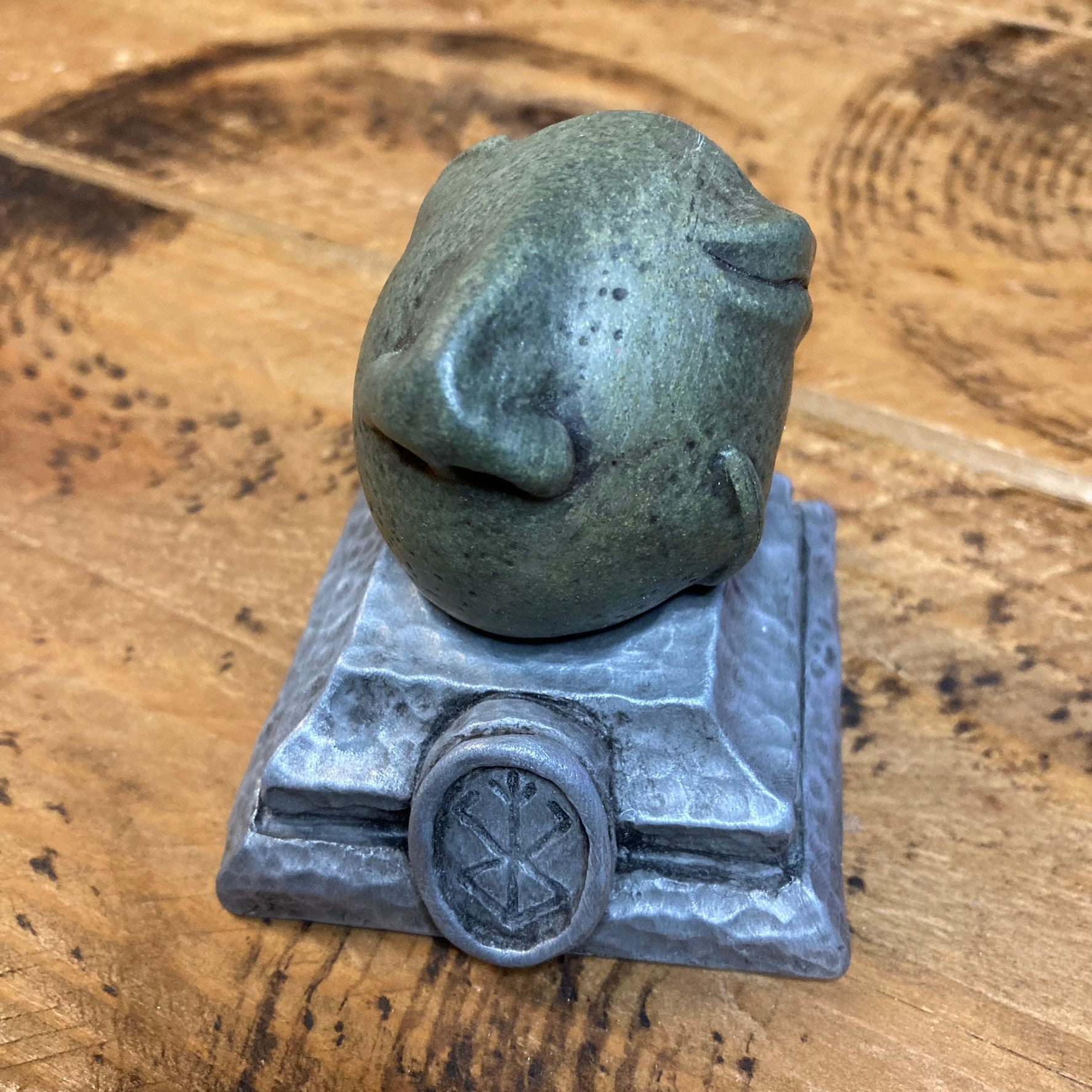 Behelit on Base berserk Inspiration - Etsy