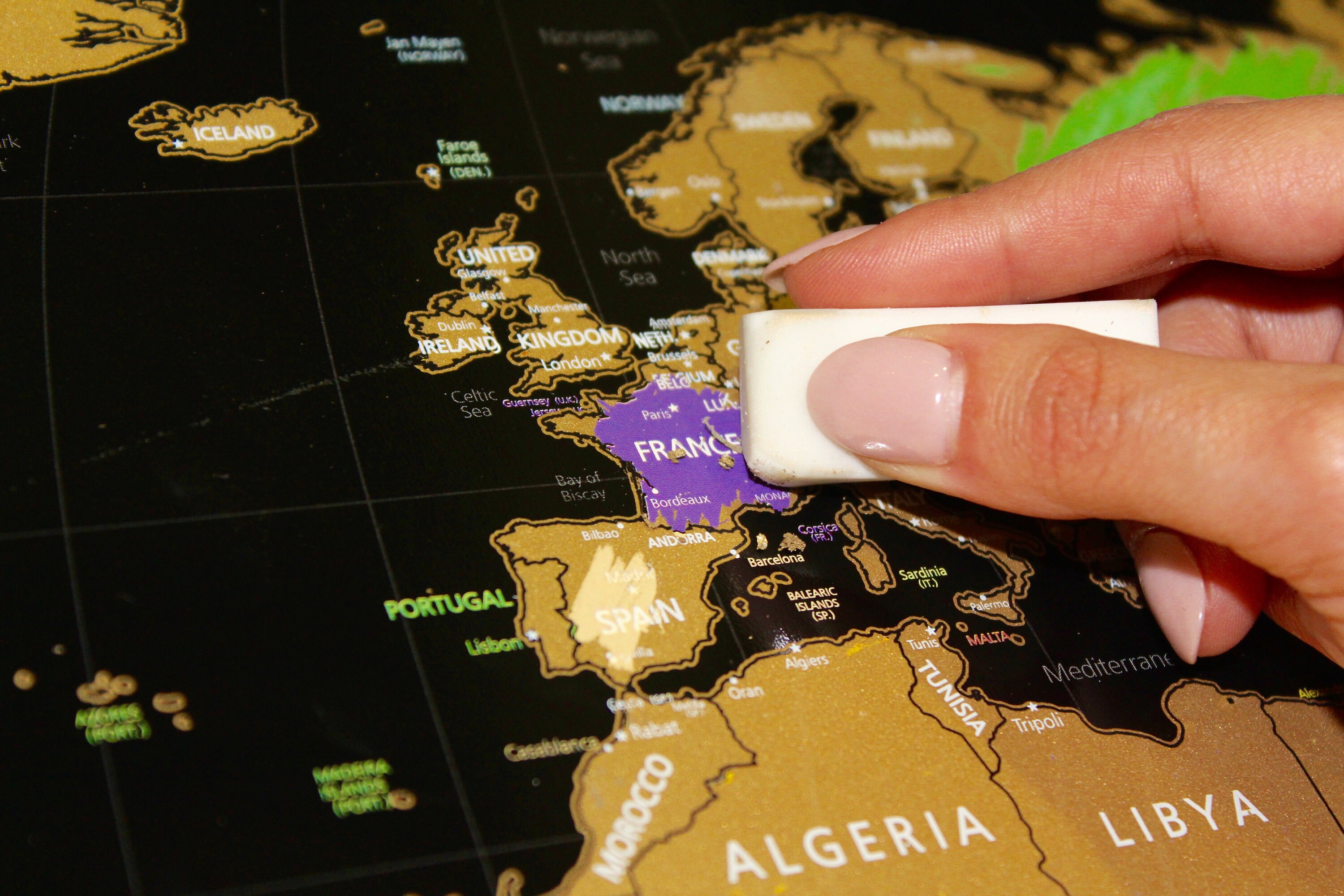 Large Scratch off World Map Poster 32.5 X 23 W/ US States & Country ...