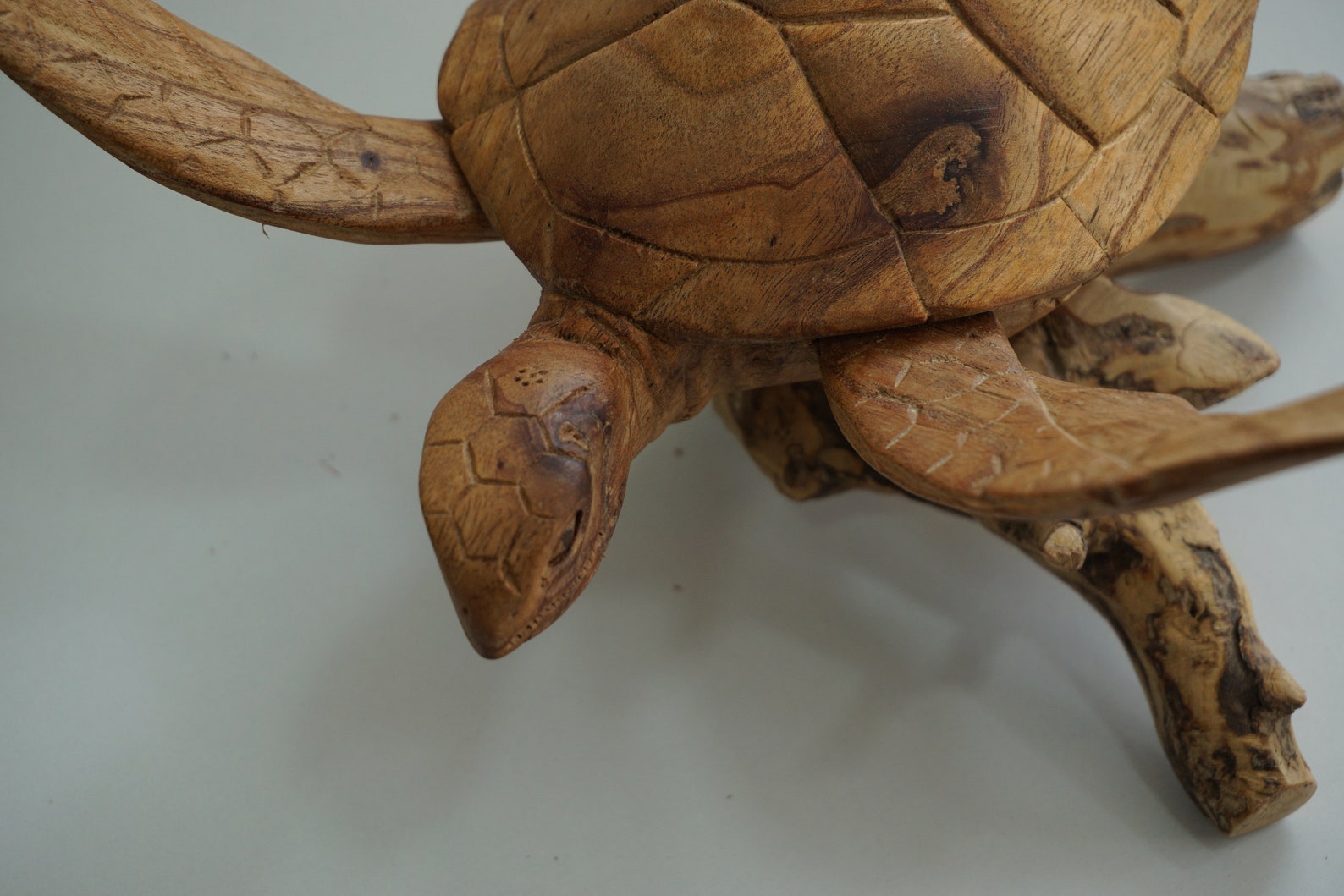 Wooden Turtle / Carved Wooden Turtle / Wood Carving. | Etsy