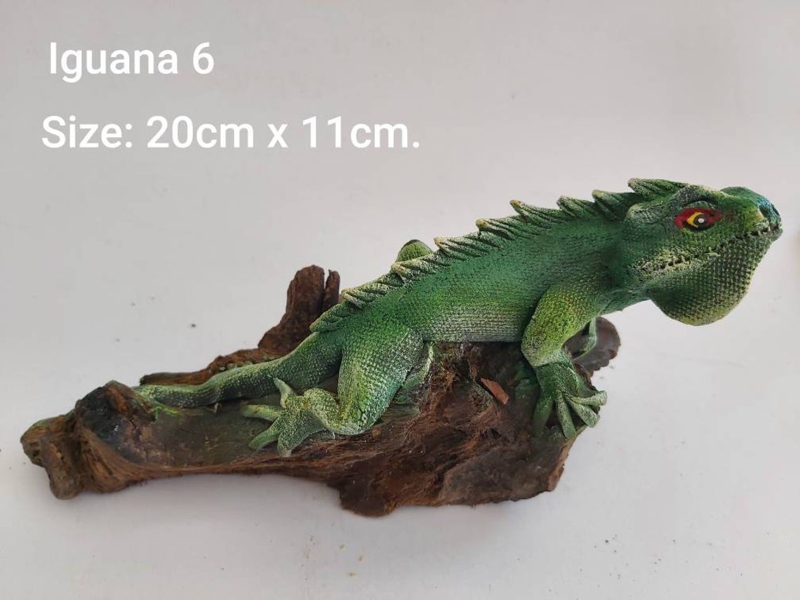 Handmade Green iguana / Clay sculptures / Home decor / Outdoor | Etsy