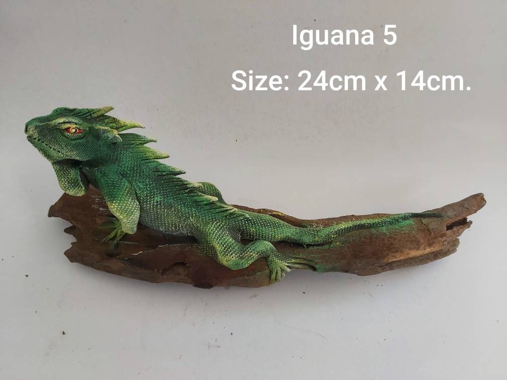 Handmade Green Iguana / Clay Sculptures / Home Decor / Outdoor | Etsy