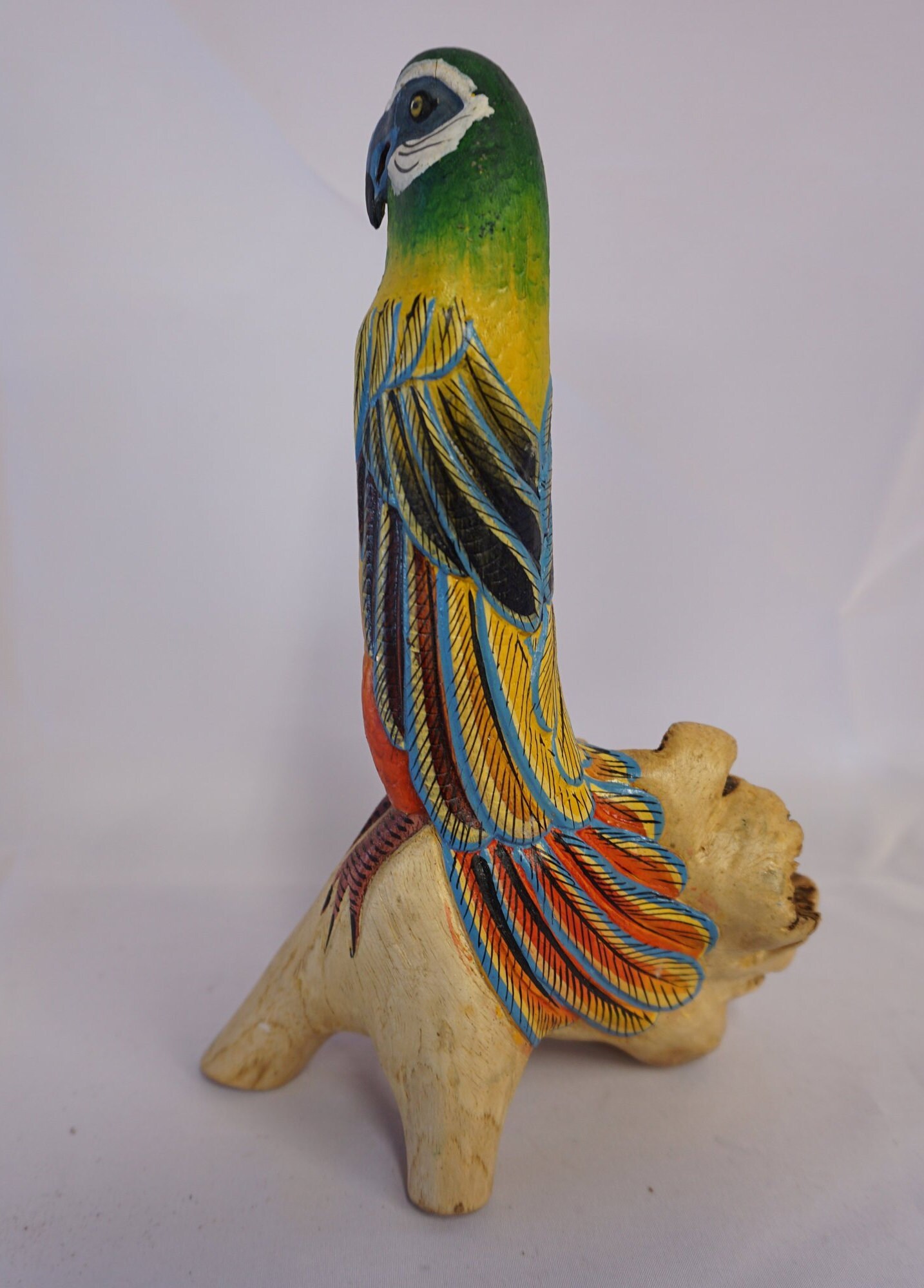 Loro Tropical tallado y pintado a mano Tallado en Madera | Etsy