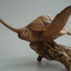 Wooden Turtle / Carved Wooden Turtle / Wood Carving. - Etsy