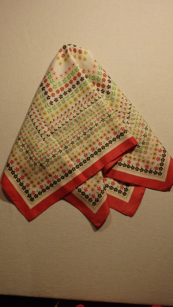 Vintage style floral scarf - Gem
