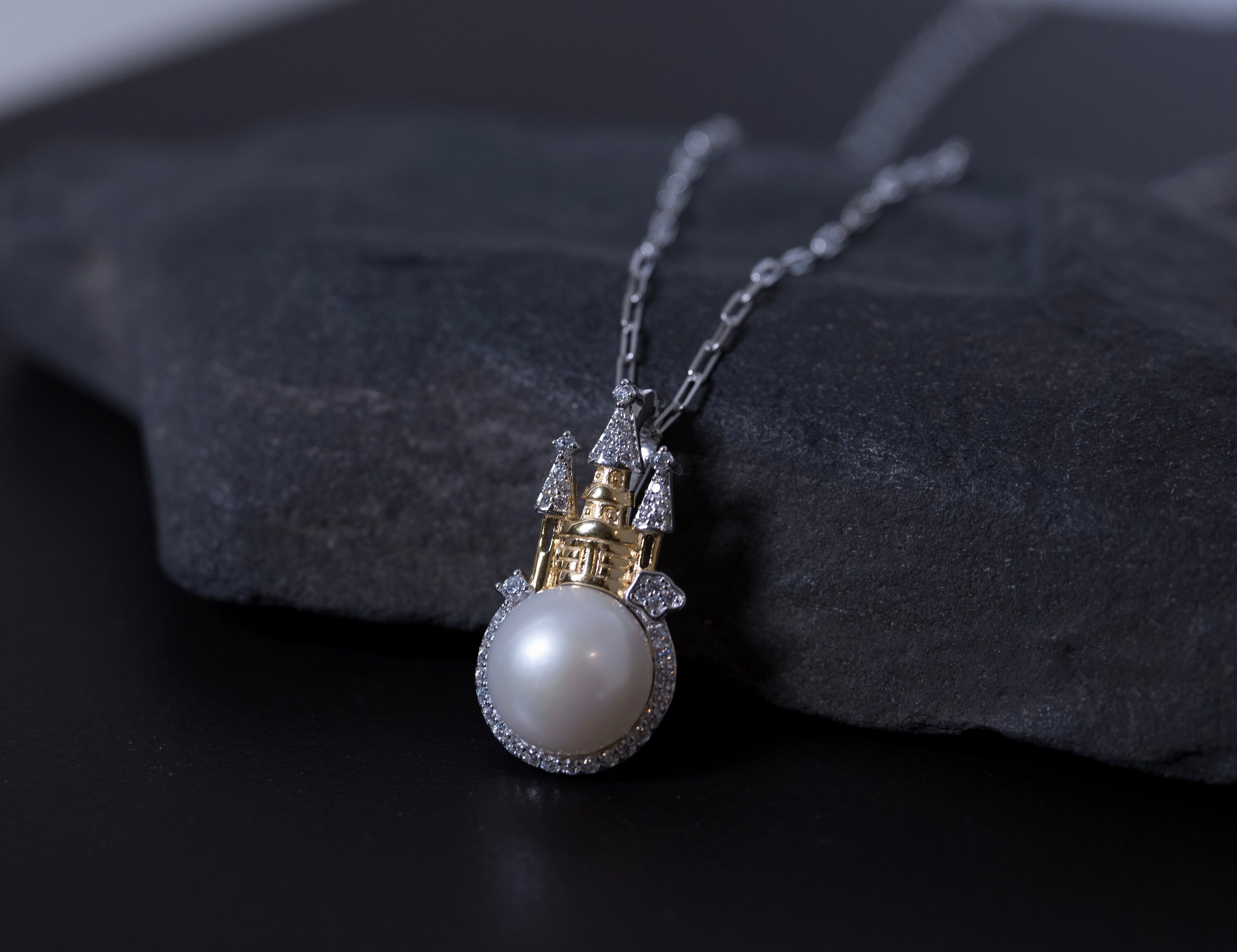 Freshwater Pearl Castle Pendant: Cubic Zirconia, Sterling Silver & Gold ...