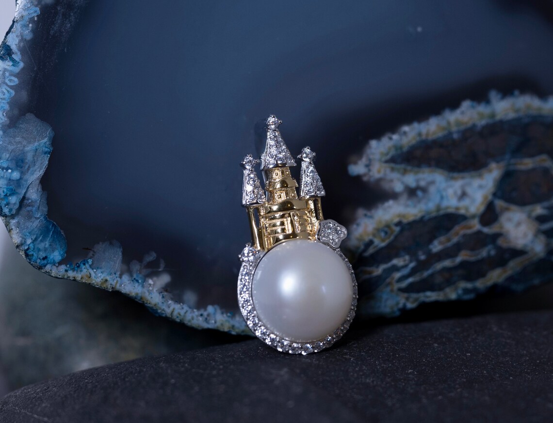 Freshwater Pearl Castle Pendant: Cubic Zirconia, Sterling Silver & Gold ...