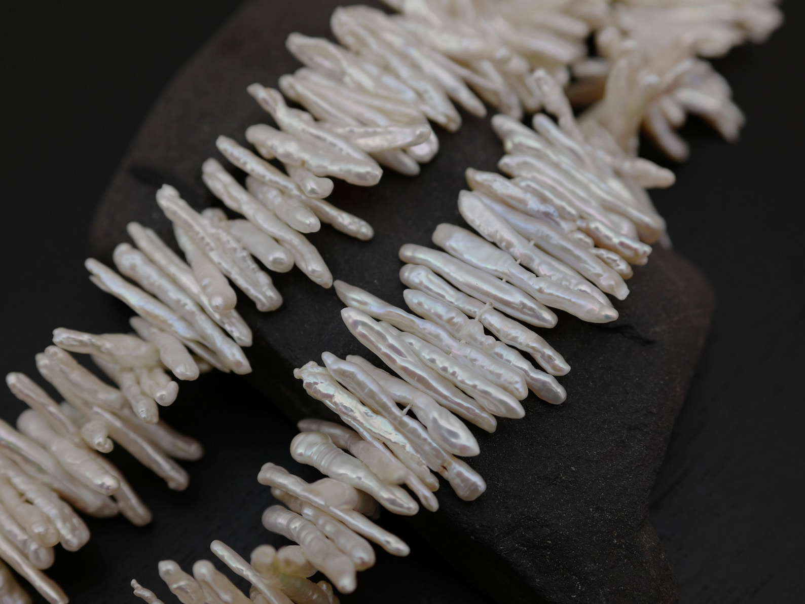 White Biwa Pearl Beads: Natural Freshwater Stick Pearls (3-4 X 24-30mm ...