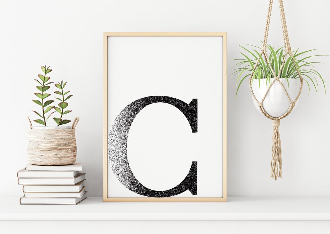 Arte imprimible de la letra C: Póster minimalista con la inicial en ...