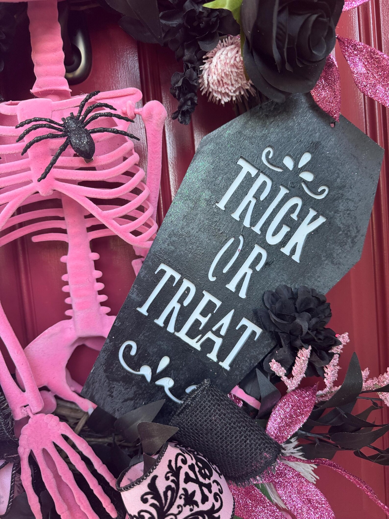 Light-up Gothic Glam Pink Flocked Skeleton Wreath for Door or Wall - Etsy