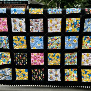D'oh the Showcase Simpson Quilt - Etsy