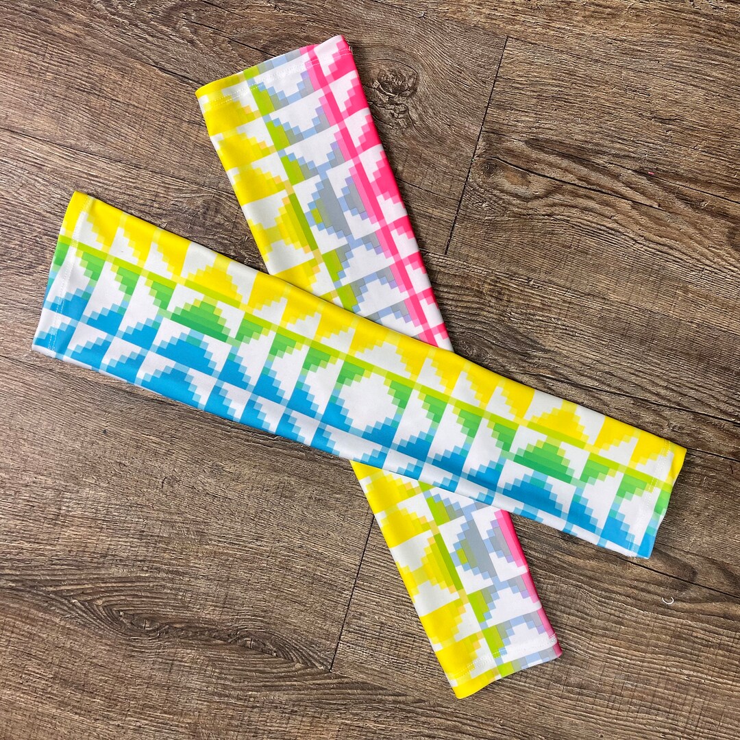 Compression Arm Sleeves in Neon Geometric Print Spandex - Running Arm ...