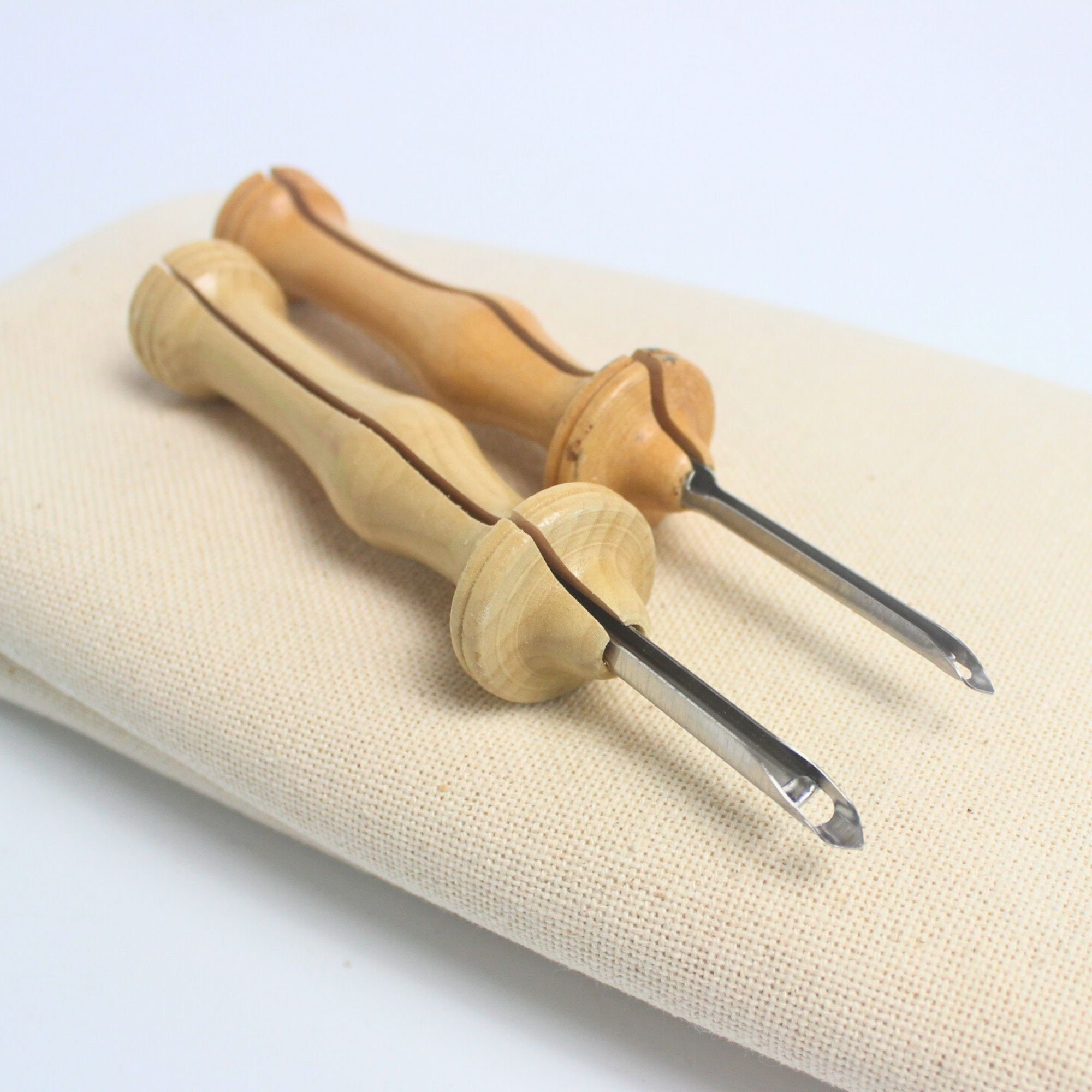 Punch Needle #8 Fine, #10 Regular With Yarn Holder Ring, Wooden Handle ...