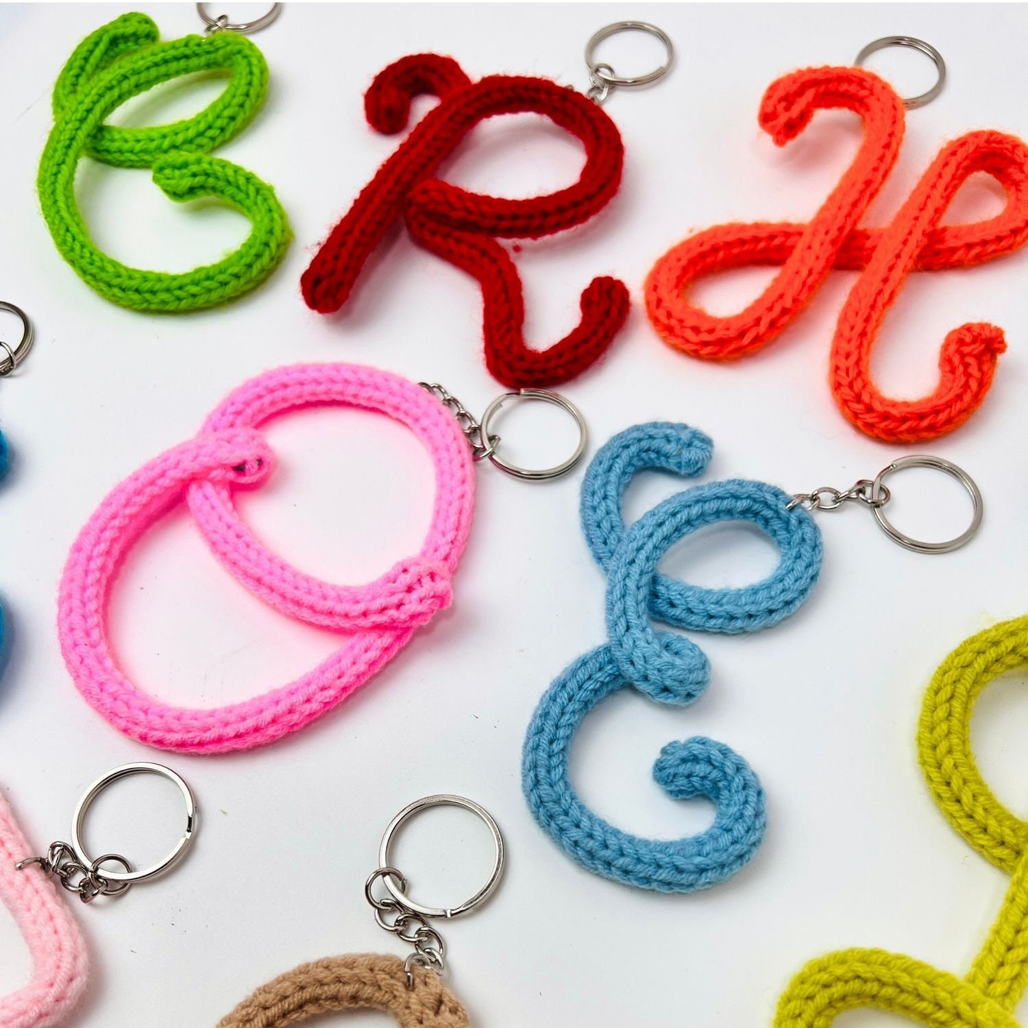 Alphabet Letter Keychain Made of Yarn, Knitted Wire Keychain, I-cord ...