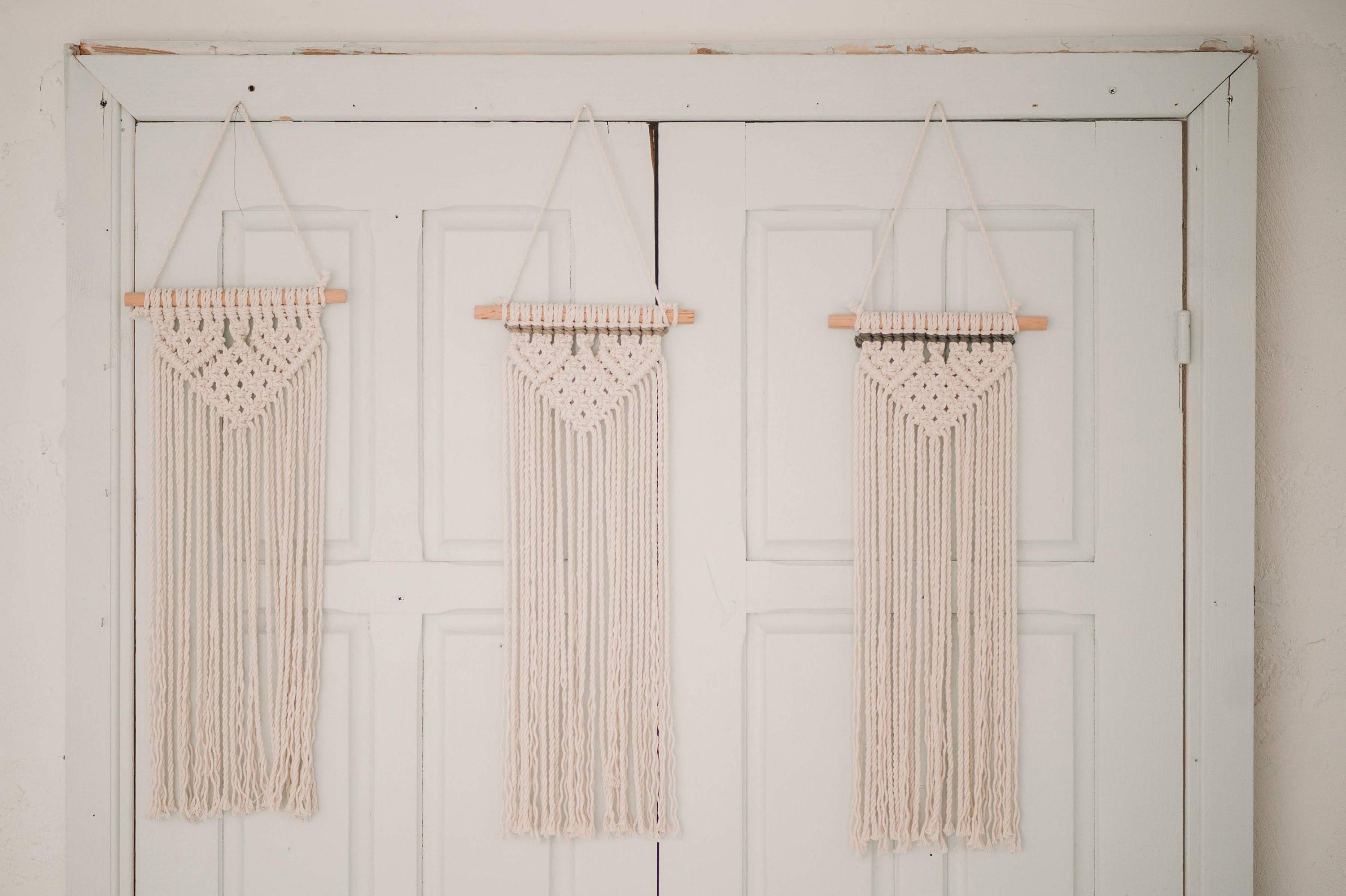 Small Macrame Wall Hanging Set of 3 Different Color Small | Etsy