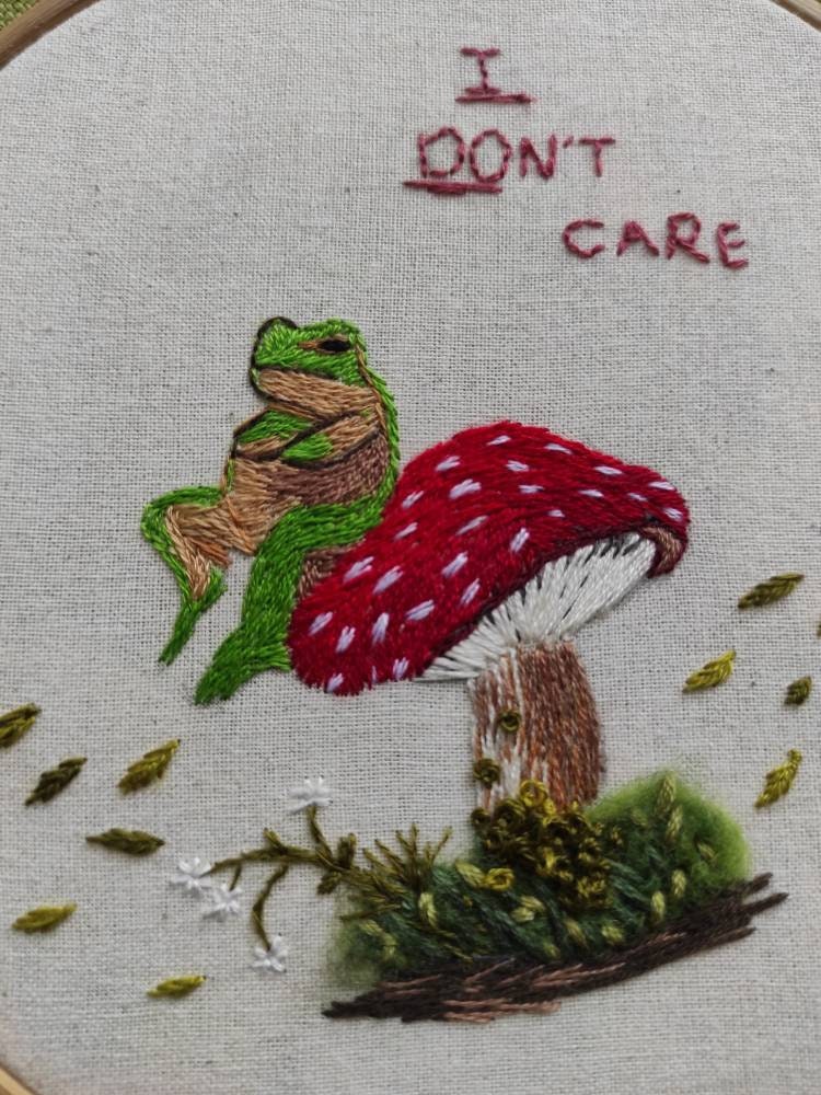 Frog Embroidery - Etsy