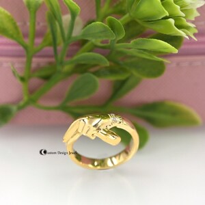 14K Gold Diamond Hand Ring, Two Hands Ring, Gold Holding Hand Ring ...