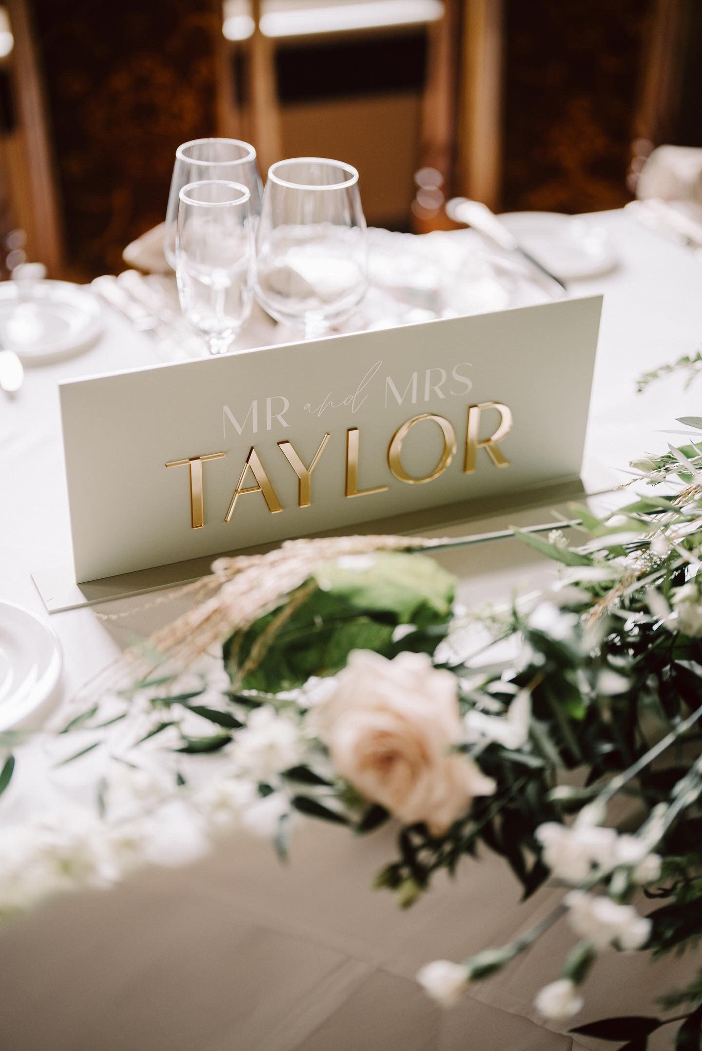Laser Cut Top Table Sign Top Table Sign Mr&mrs Sign Wedding - Etsy UK