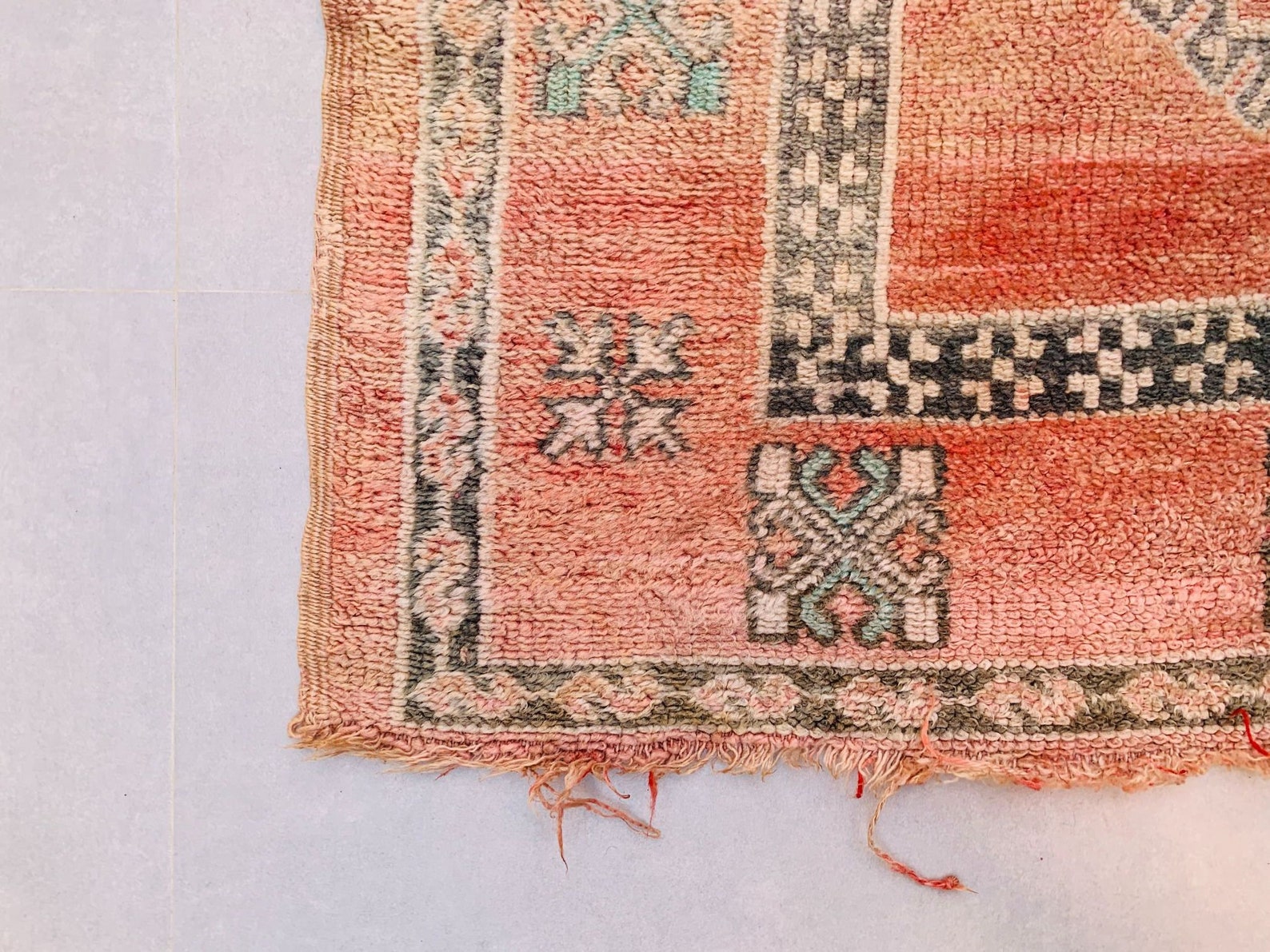 Antique Moroccan Rug 5.4 FT X 9.6 FT Area Rug Vintage | Etsy