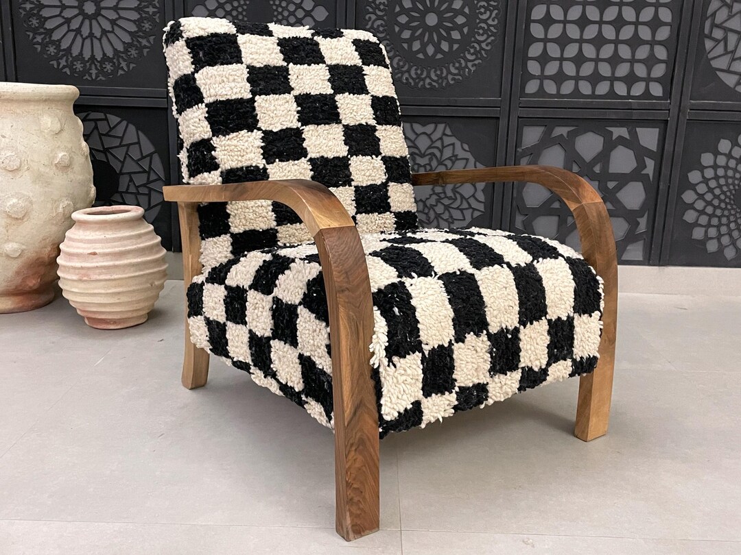Mid Century Wooden Armchair , Moroccan Kilim Rug Sessel, Retro Lounge ...