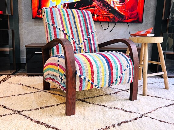 Colorful Retro Chic Armchair Embrace Mid century Modern Style Mid Century Armchair Retro Lounge Chair Modern Chair Vintage Style Chair Etsy