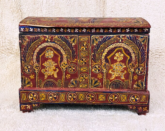 Antique MOROCCAN WOOD CHEST, Berber Wooden Chest, Moroccan Handicraft ...