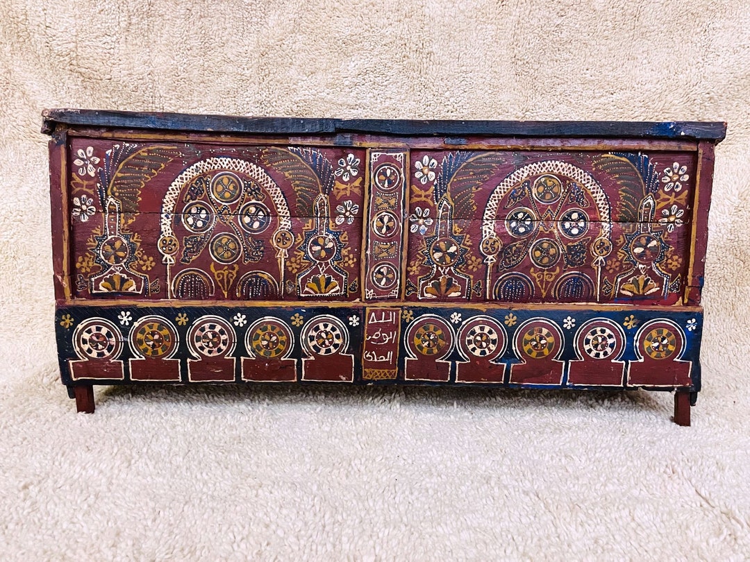 UNIQUE STORAGE CHEST Vintage Wooden Trunk Large Craved - Etsy