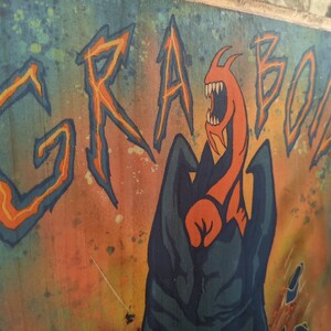 Graboid Arcade Art- Tremors Re-created Art Sign - Wood Sign Wall Plaque ...