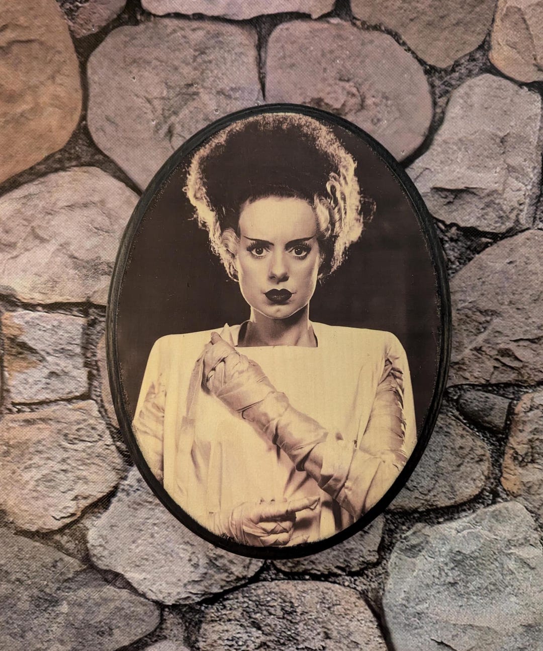 Bride of Frankenstein Wood Portrait - Universal Monsters Classic Horror ...