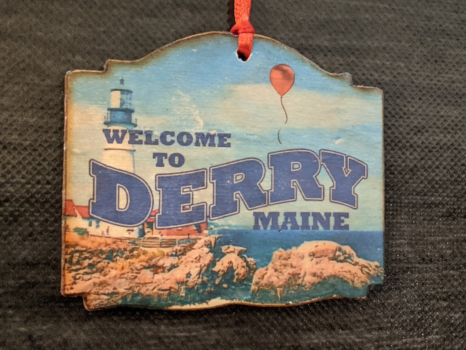 Welcome to DERRY Maine Wooden Mini Sign / Christmas Halloween - Etsy
