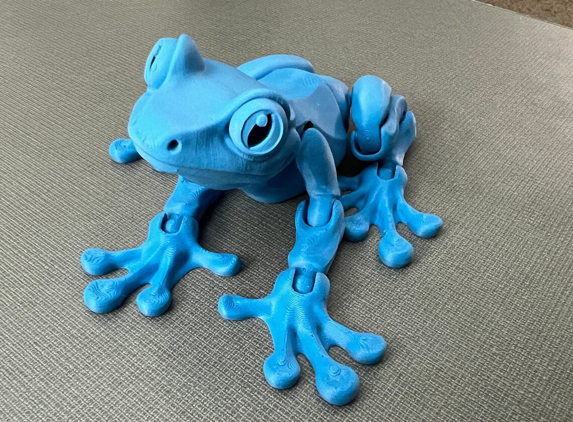Articulated Tree Frog / Magnetic Feet / Fidget Toy - Etsy