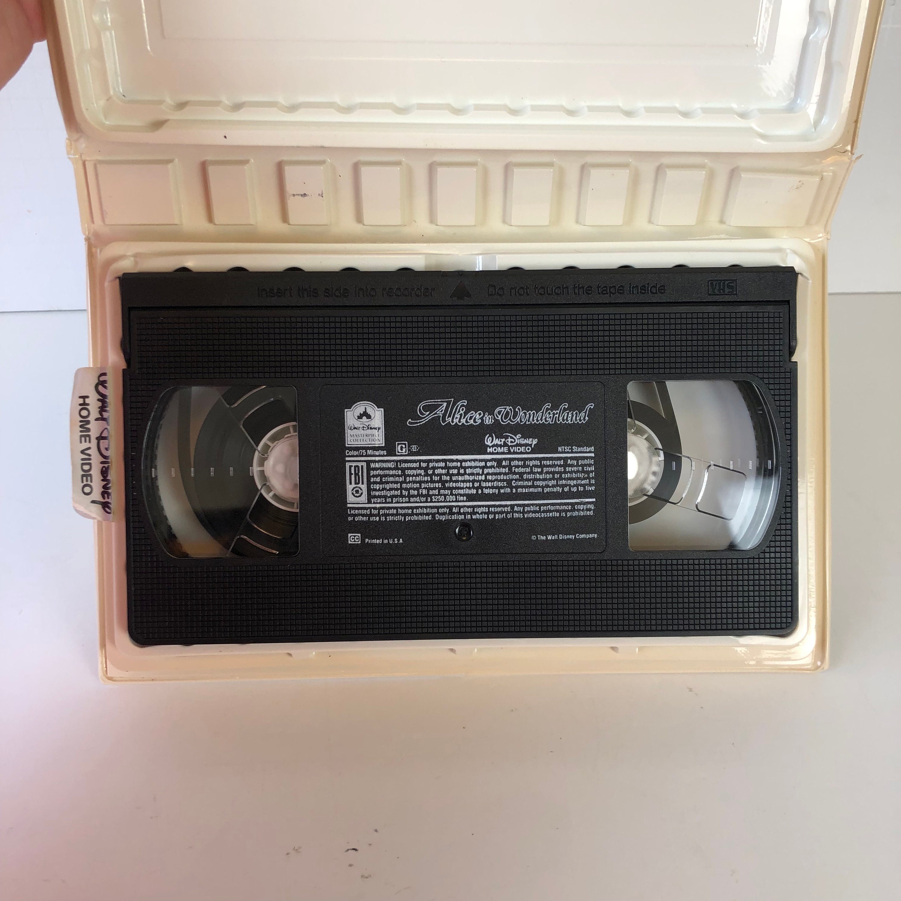 Walt Disney’s Alice in Wonderland (VHS, 1999) Masterpiece Edition ...