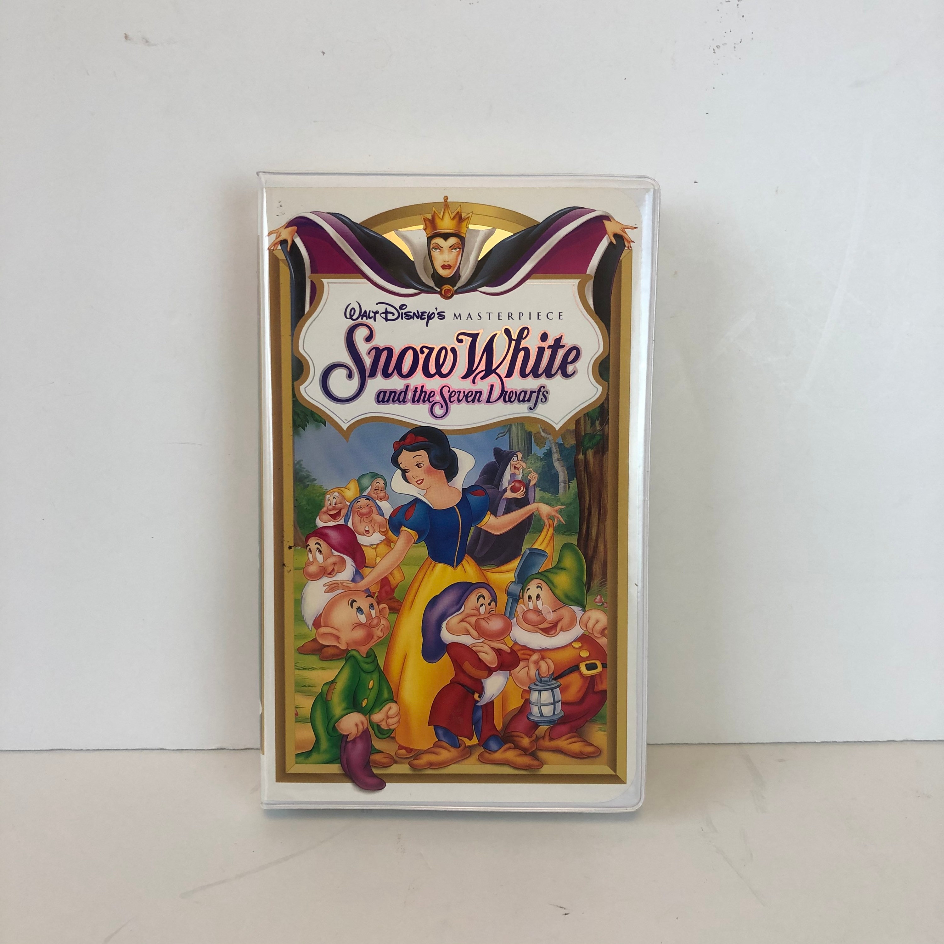 Walt Disney’s Snow White and the Seven Dwarfs (VHS, 1994) Masterpiece Edition Vintage Clamshell ...