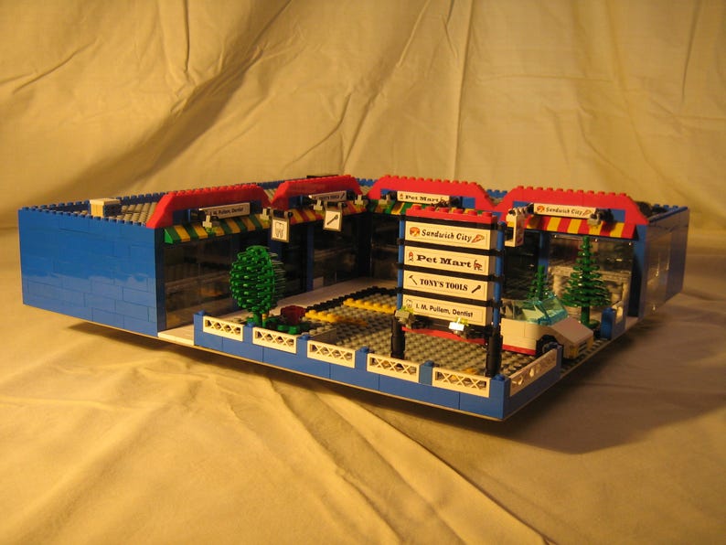 Shopping Mall Building Instructions Use Your Own Legos to Build This ...