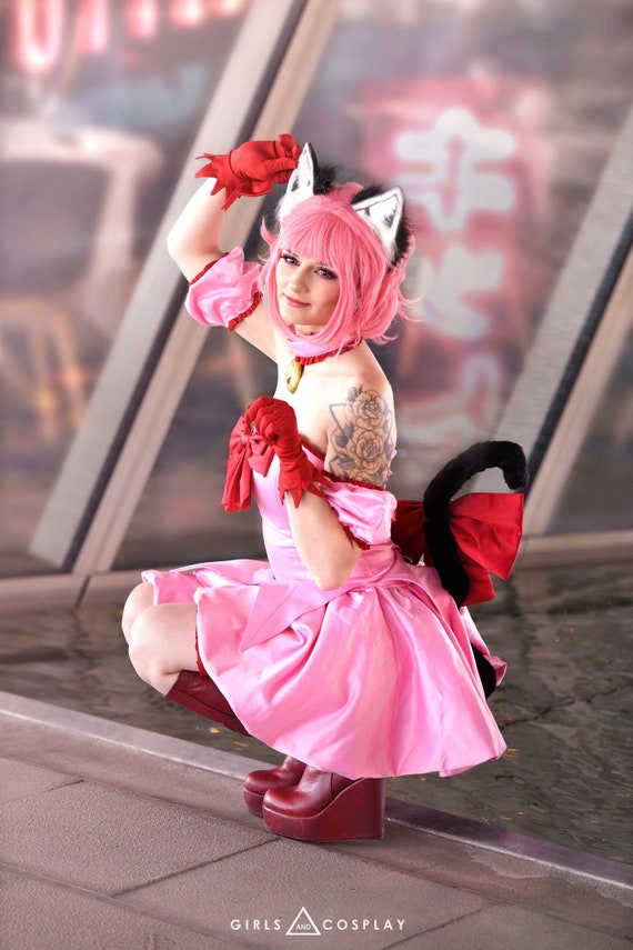 Mew Ichigo Cosplay