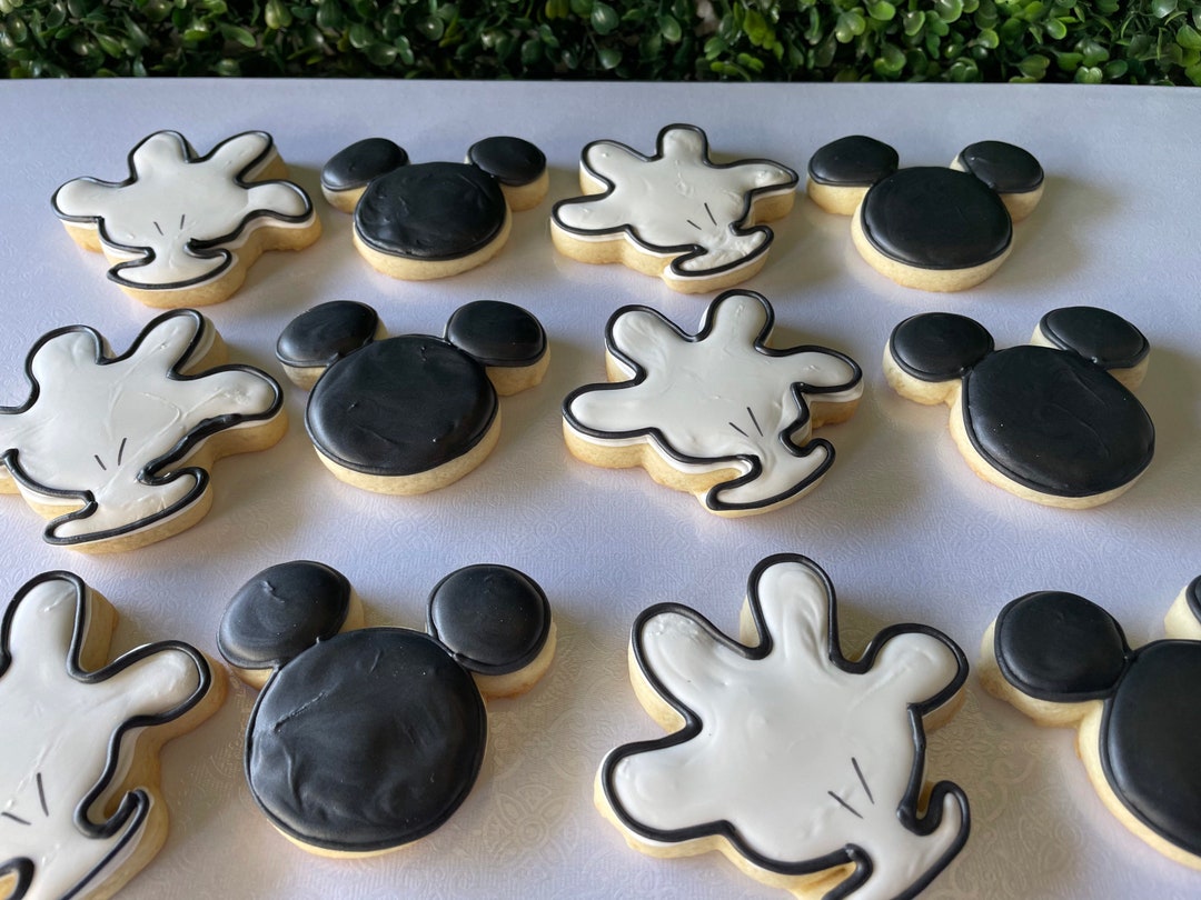 12 Mouse Sugar Cookies/ Mouse Ears/ Mouse Glove Cookies - Etsy