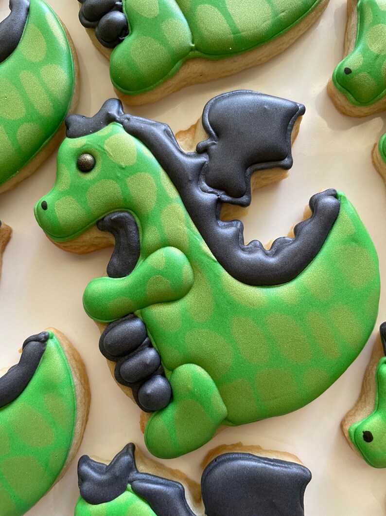 12 Dragon Sugar Cookies Dragones Dragon Party - Etsy