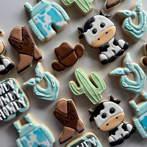 12 Cow Girl Cookies, First Birthday Cookies, Little Cow, Birthday ...