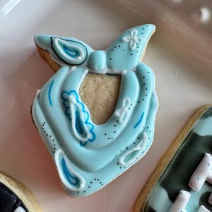 12 Cow Girl Cookies, First Birthday Cookies, Little Cow, Birthday ...