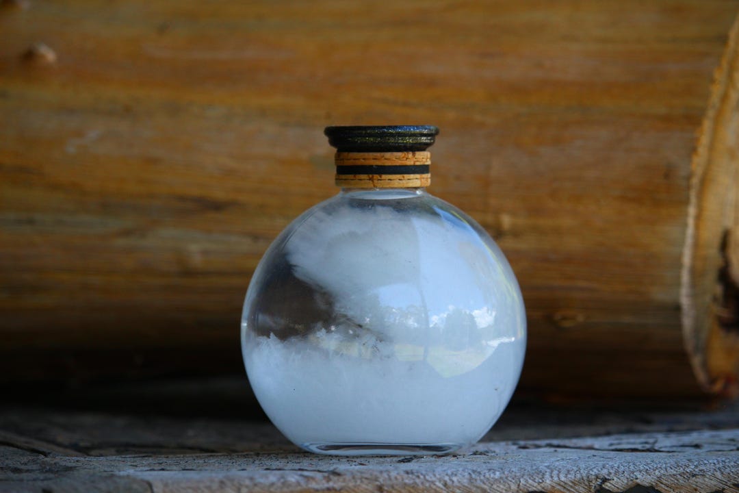 Storm Glass | Black Top Ball | Weather Predictor - Glass Barometer ...