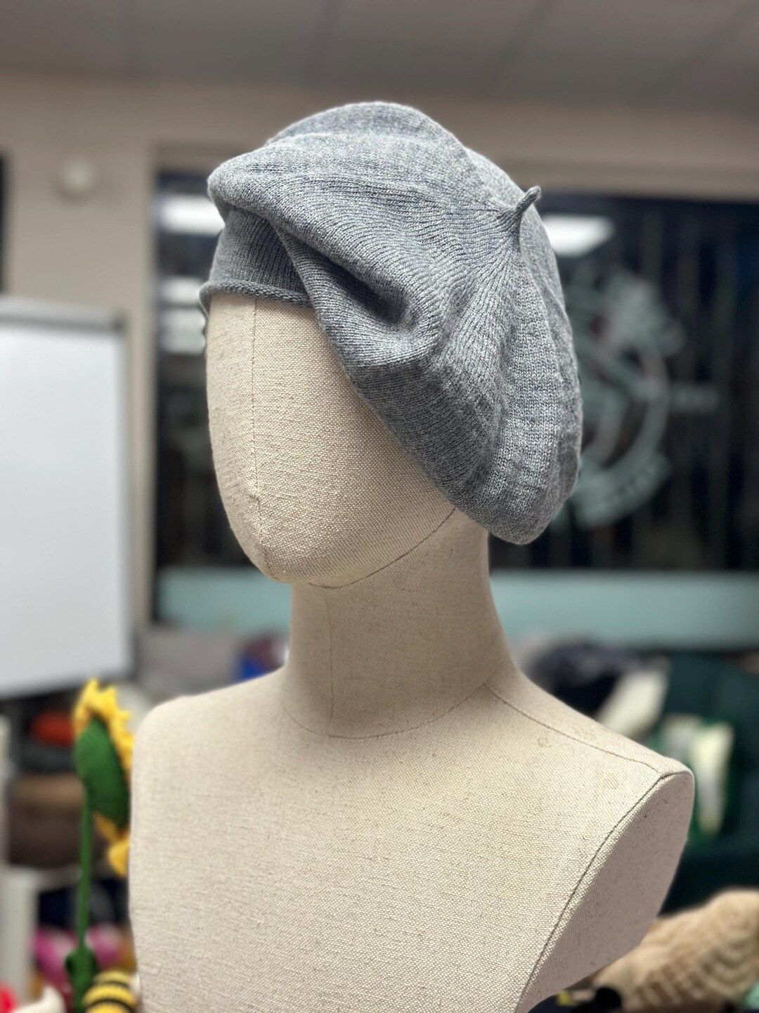 Outlander Tam Medieval Light Gray Hat Scottish High Lands Seamless ...