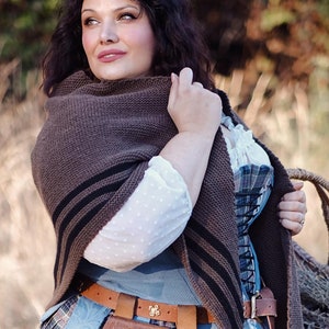 Chal Outlander Bicolor Hecho a Mano Inspirado En El De Claire - Cottagecore - Etsy