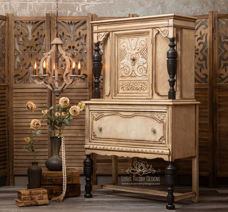 Painted Jacobean Court Cupboard. Vintage Ecru Hutch Cabinet. - Etsy