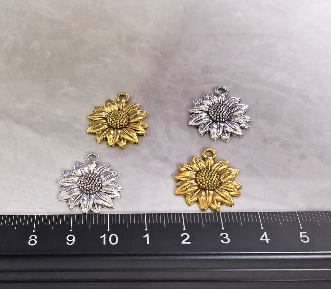 30pcs Sunflower Flower Charm Pendants , Sunflower Charms ,19x21mm ...